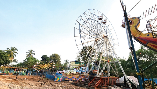 आजपासून आंग्रेकालीन विठ्ठल मंदिराची जत्रा , अलिबागकरांसाठी सहा दिवस ...